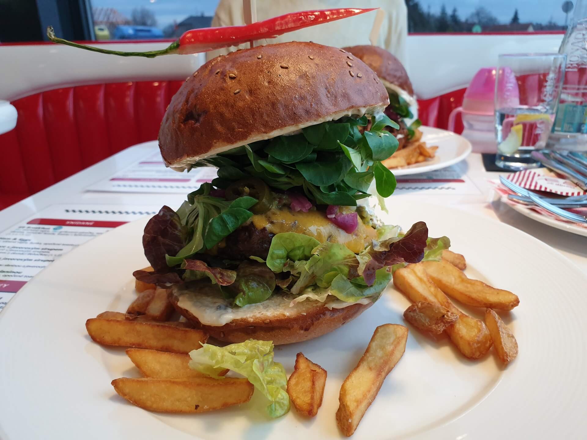 EB diners - Americká burger restaurace, Hradec Králové - Přijdu znovu