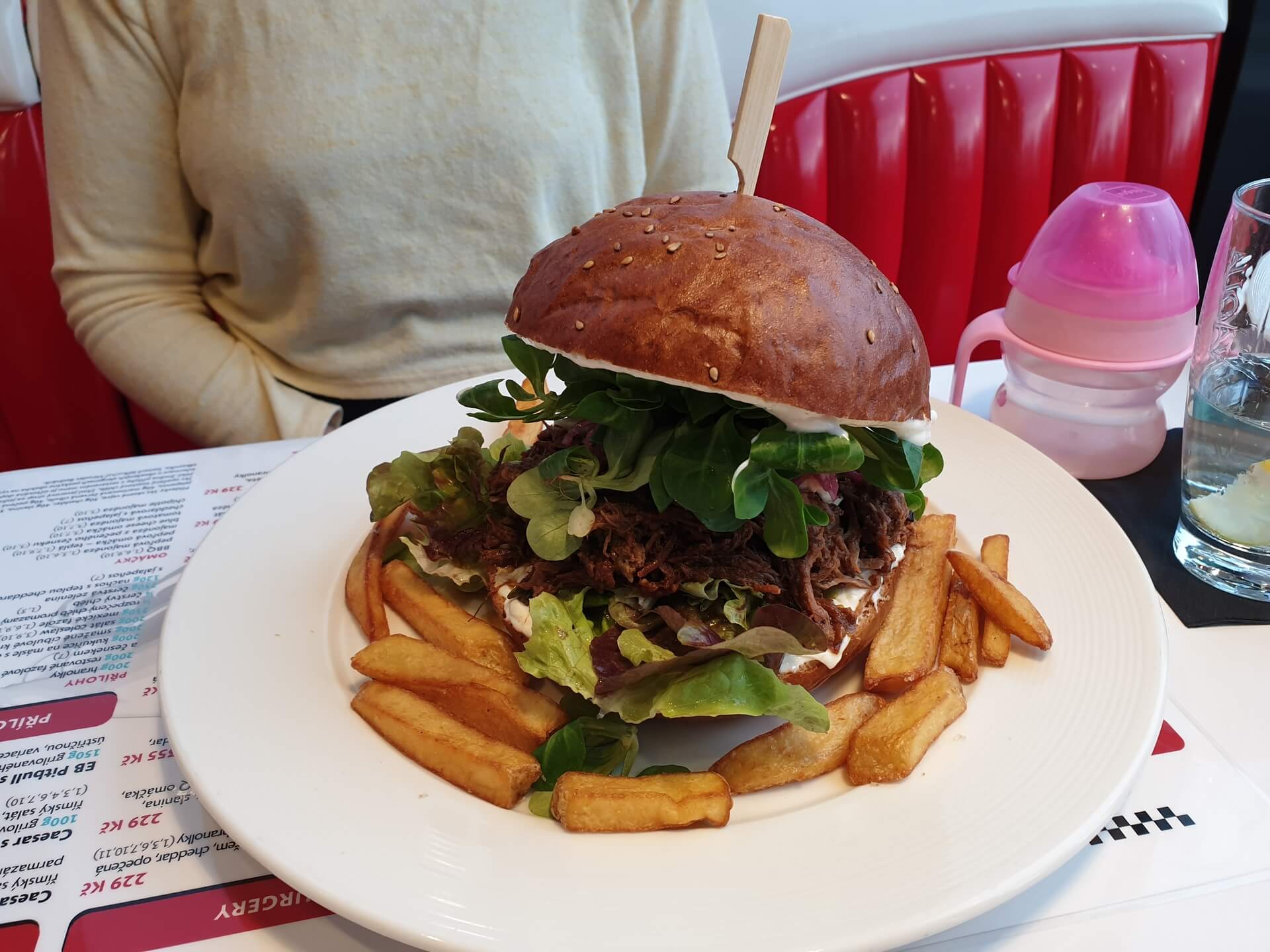 EB diners - Americká burger restaurace, Hradec Králové - Přijdu znovu